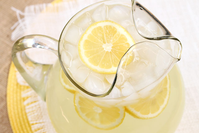 20-lemonade-in-pitcher - Hayden Jennings Properties